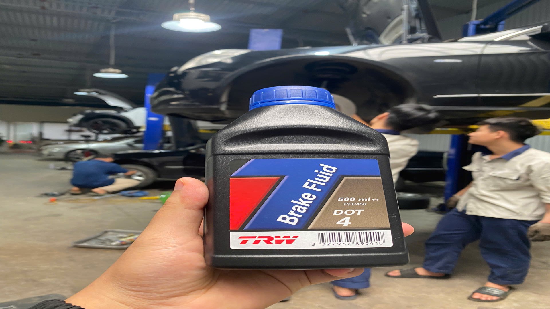 Dầu Phanh TRW DOT 4 và Dung Dịch Vệ Sinh Phanh TRW - Phụ Tùng 3T